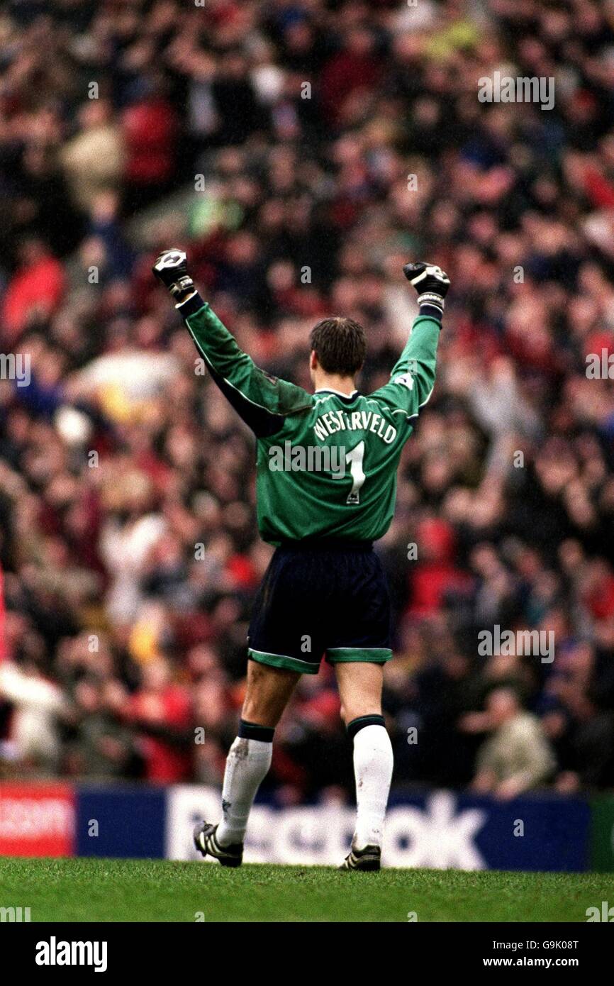 Liverpool goalkeeper Sander Westerveld celebrates Steven Gerrard's goal ...
