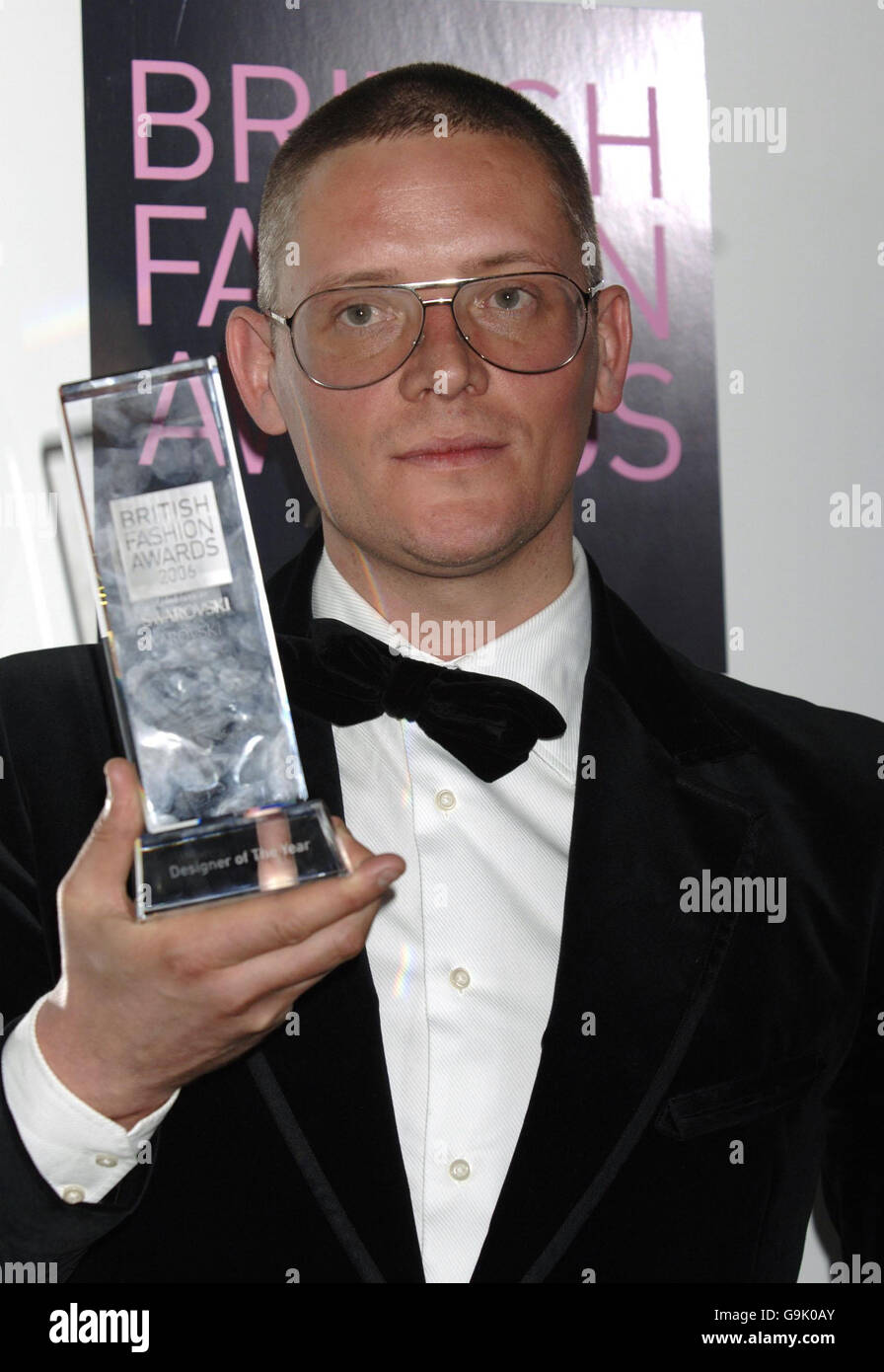 Giles Deacon with his Designer of The Year Award during the British ...