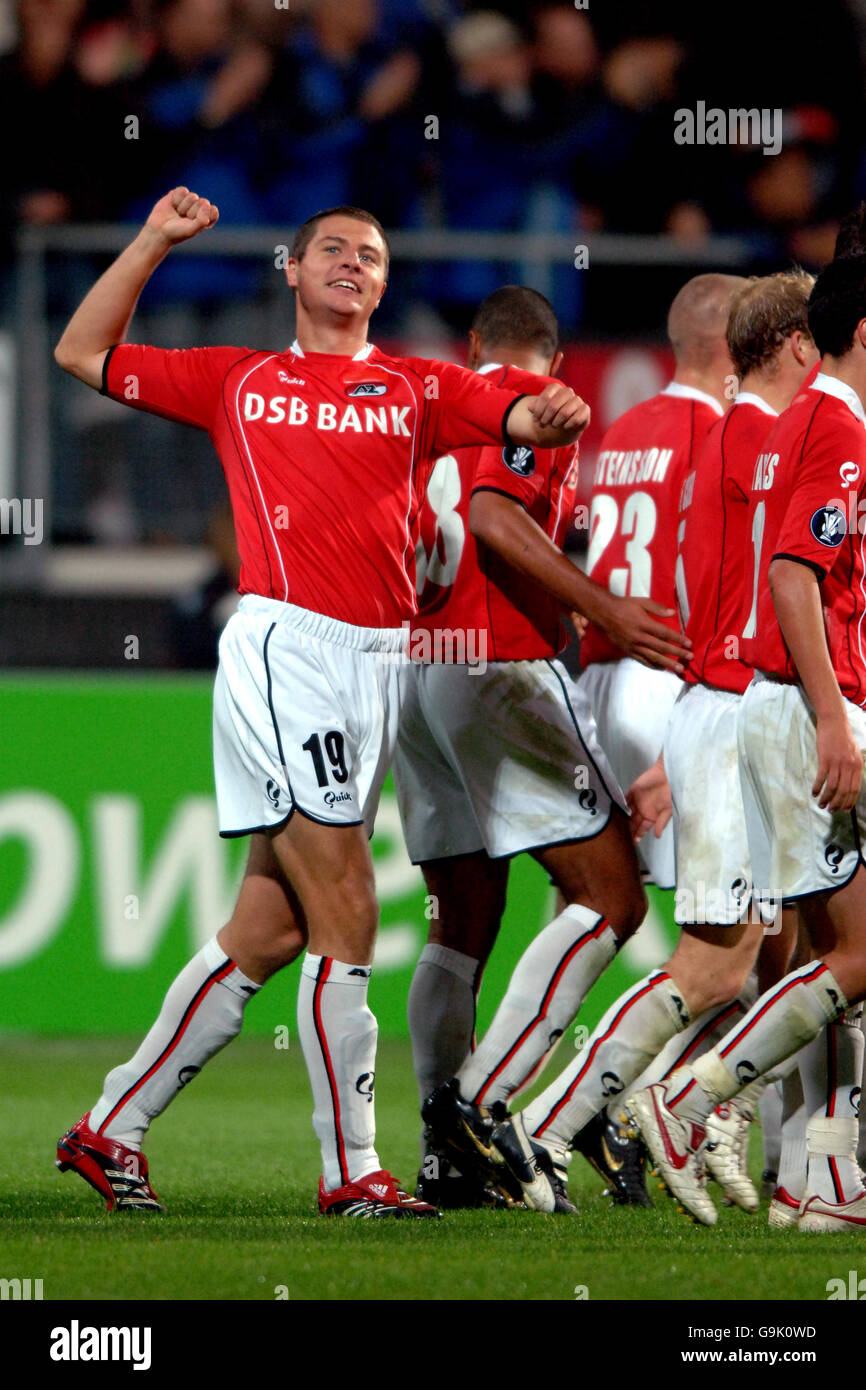 AZ Alkmaar's Danny Koevermans celebrates scoring his sides third goal ...
