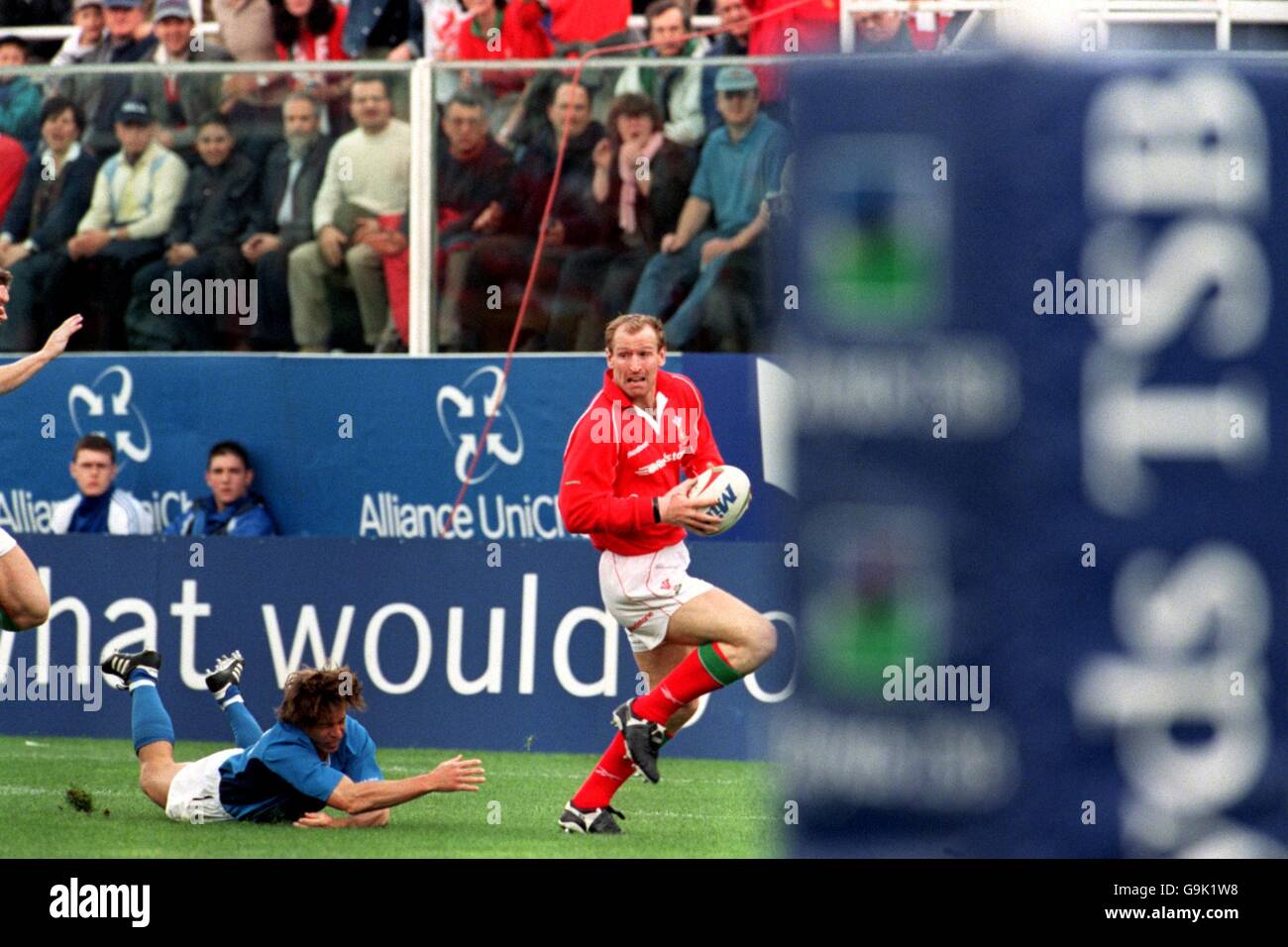 Rugby Union - Lloyds TSB Six Nations Championship - Italy v Wales Stock ...