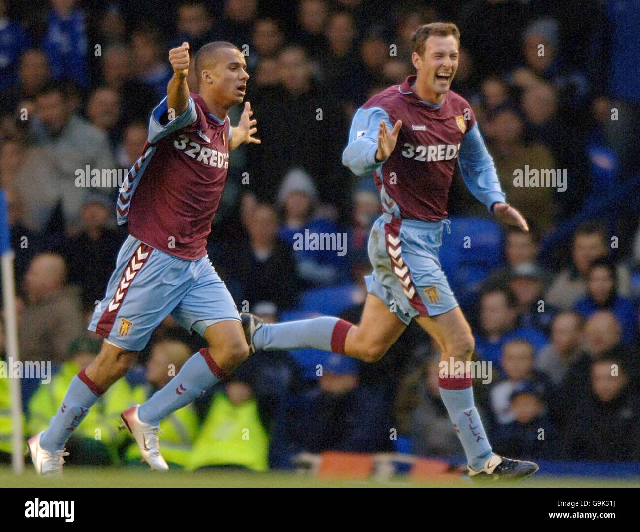 Chris sutton celebrates hi-res stock photography and images - Alamy