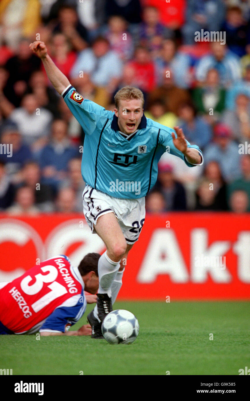 Unterhaching v 1860 munich hi-res stock photography and images - Alamy