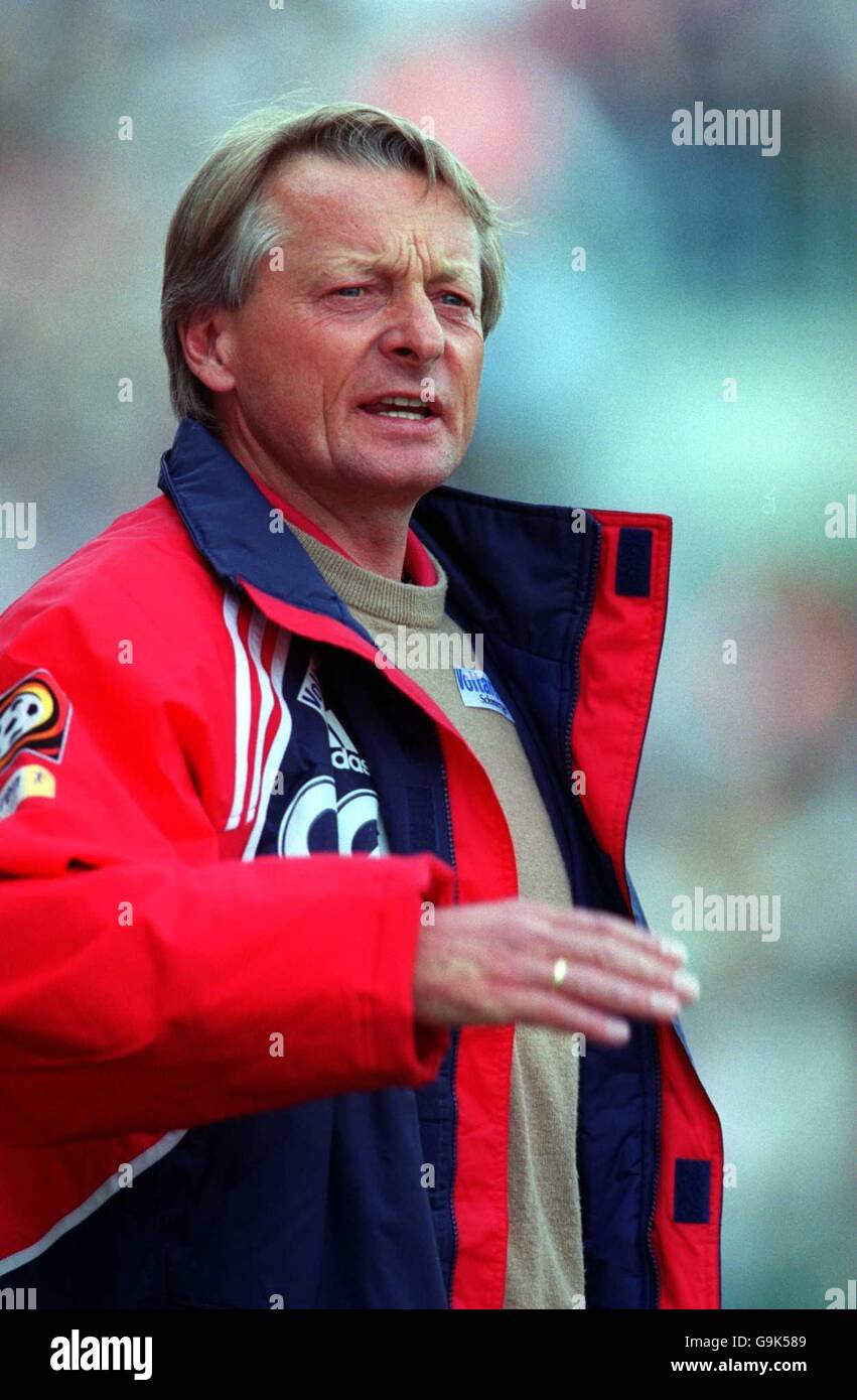 Unterhaching v 1860 munich hi-res stock photography and images - Alamy