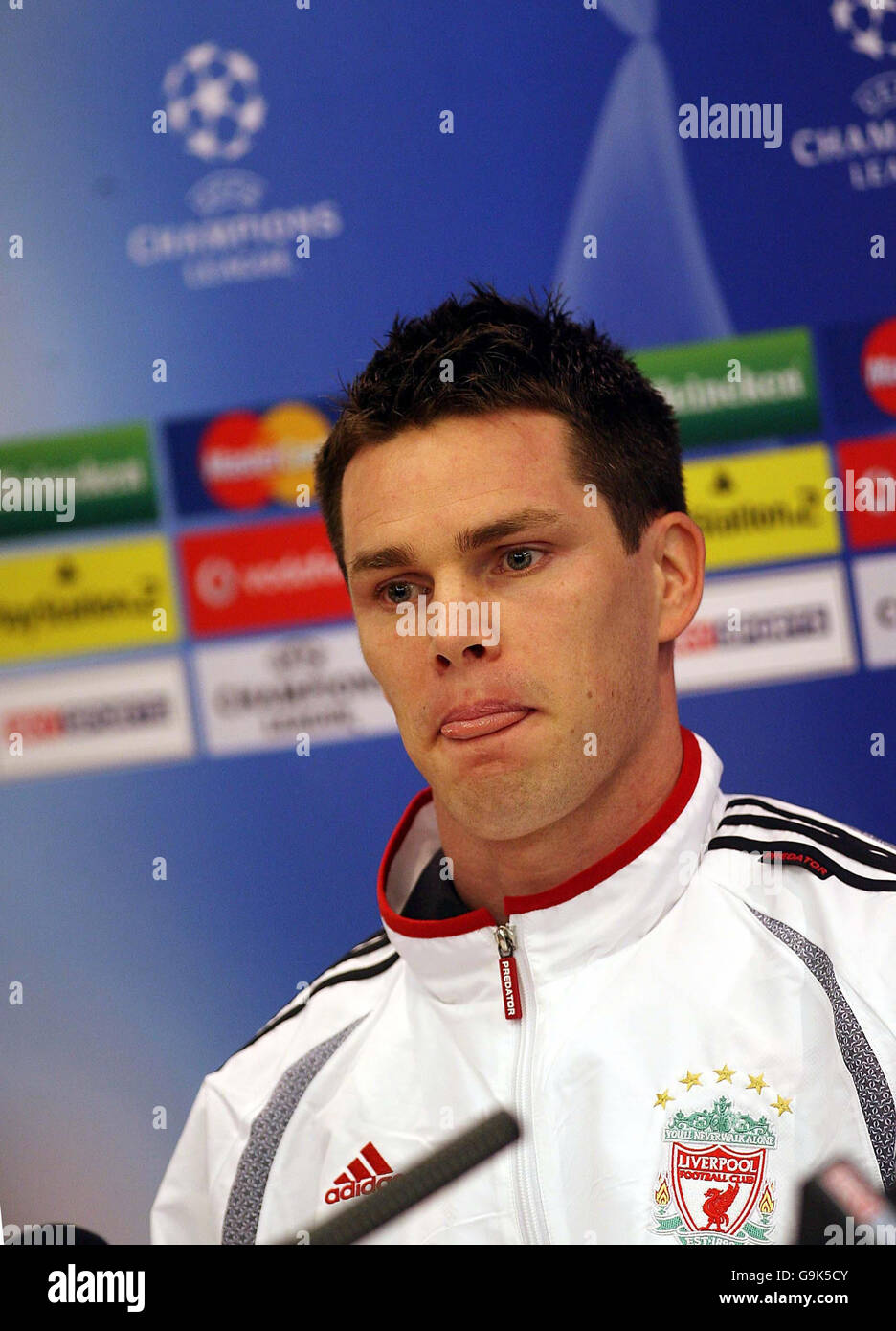 Liverpools steve finnan press conference melwood hi-res stock ...