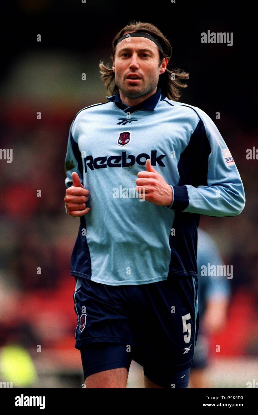 Paul warhurst hi-res stock photography and images - Alamy