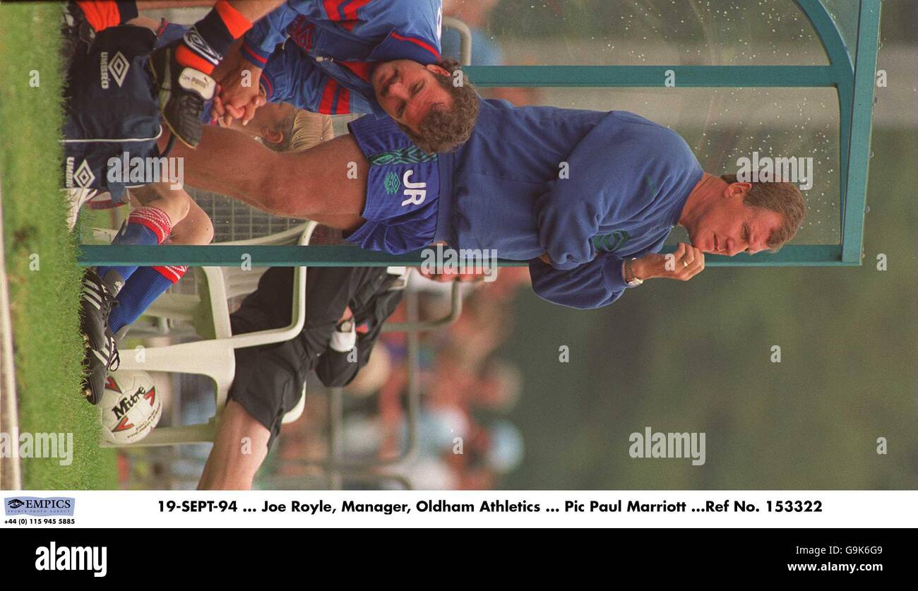 Joe royle oldham hi-res stock photography and images - Alamy