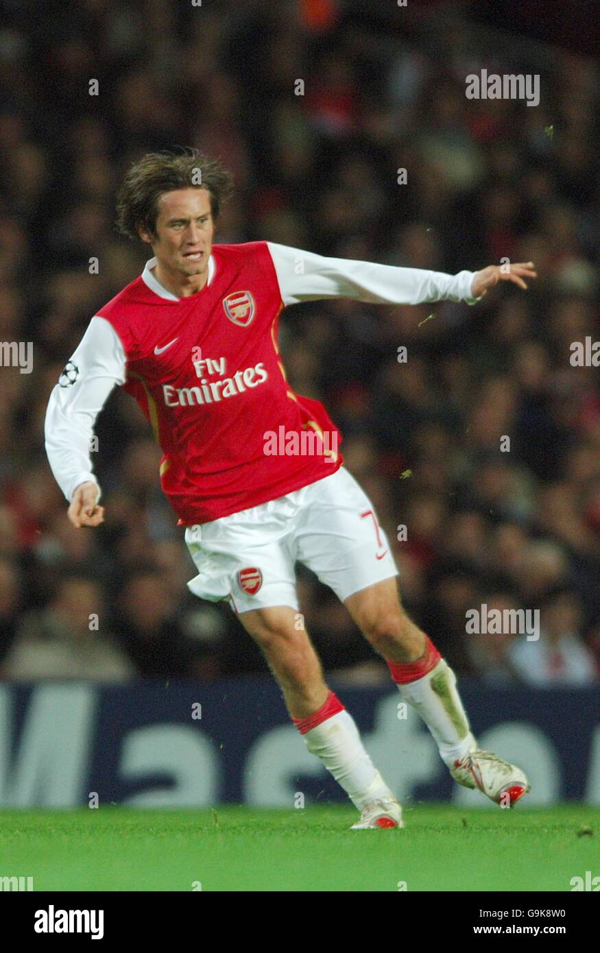 Emirates stadium tomas rosicky hi-res stock photography and images - Alamy