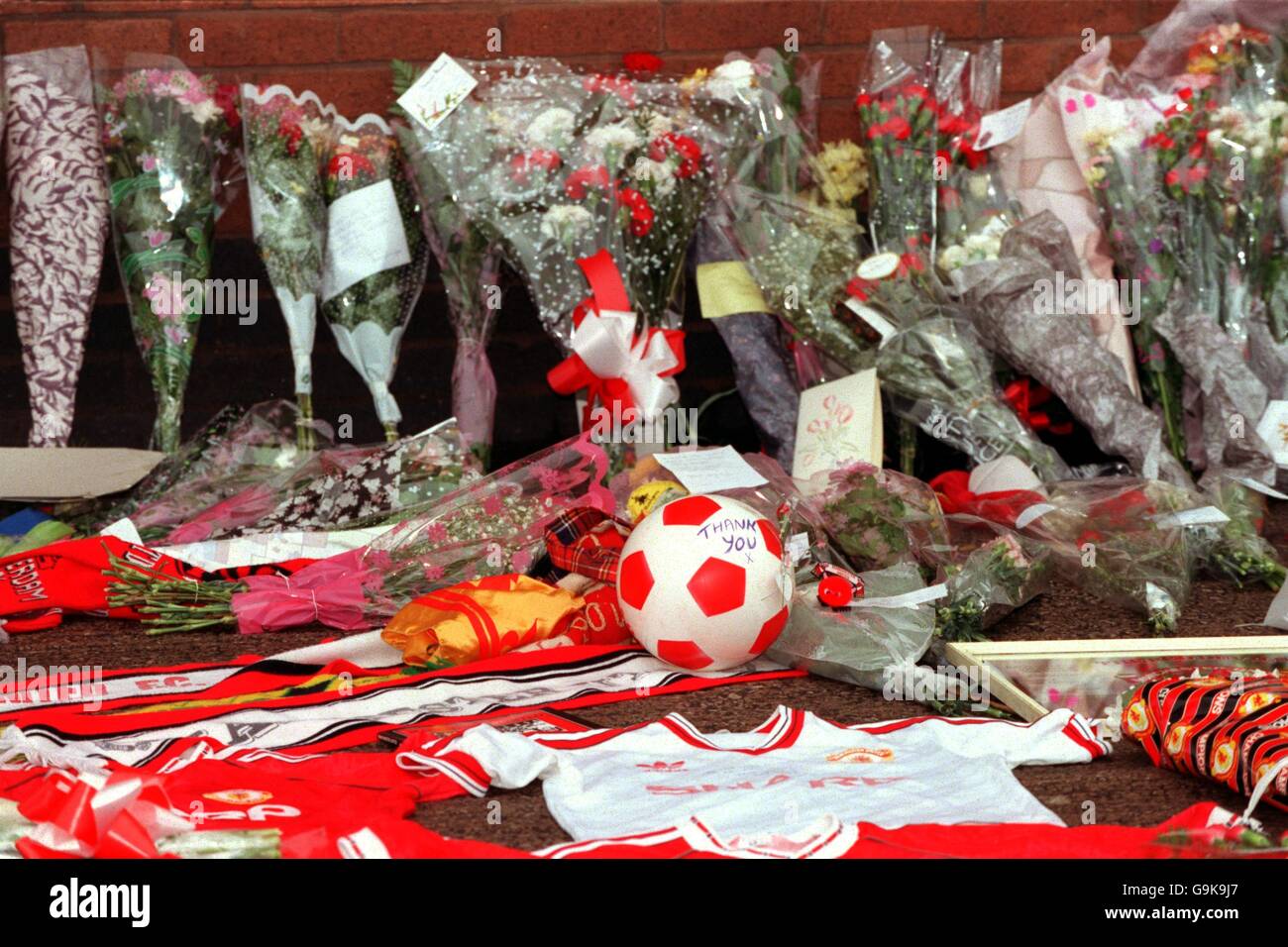 Manager sir matt busby hi-res stock photography and images - Alamy