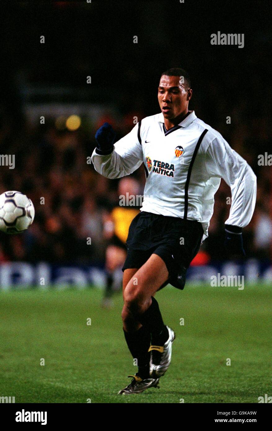 Soccer - UEFA Champions League - Quarter Final First Leg - Arsenal v ...