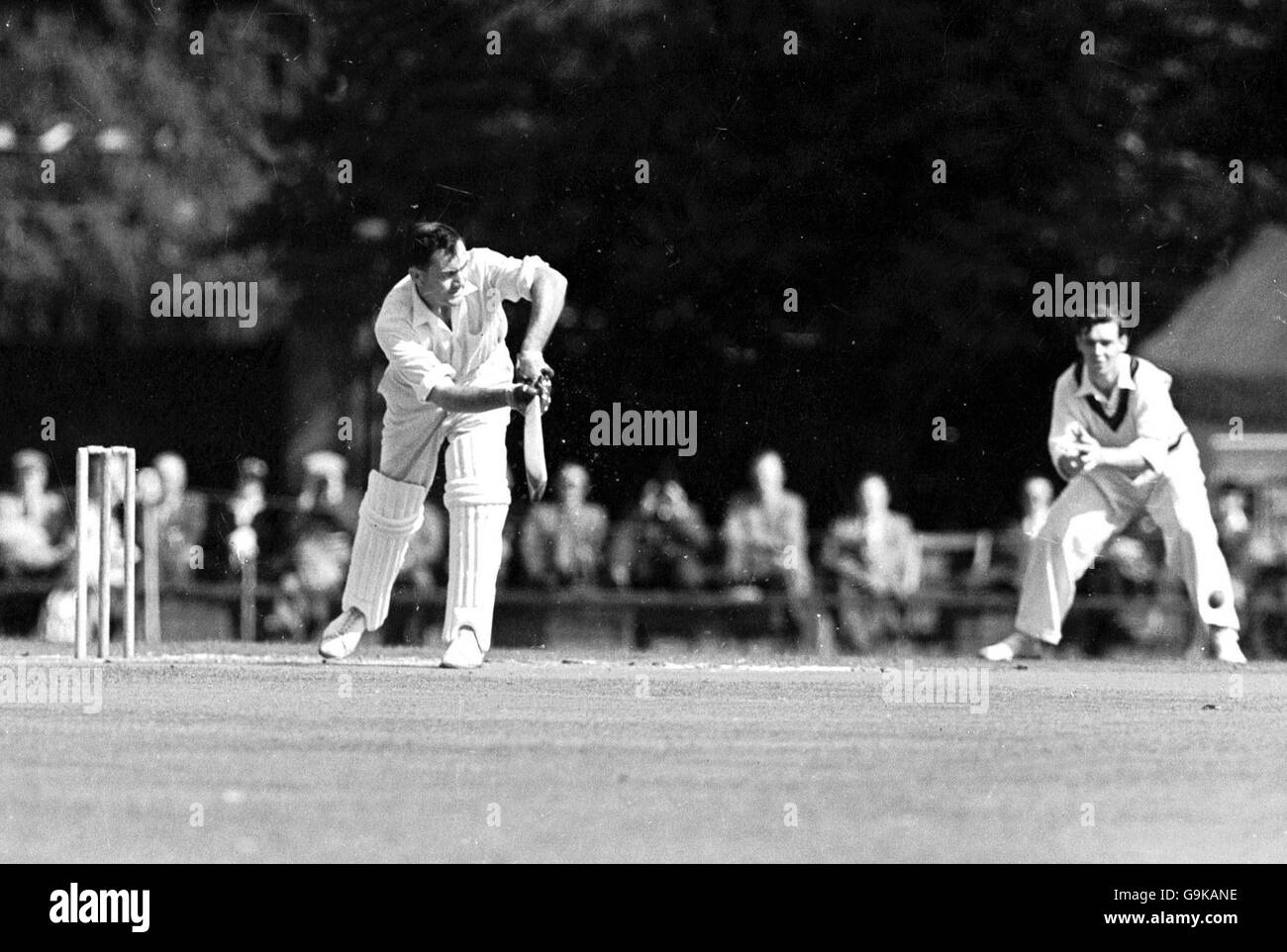 Cricket bedser hi-res stock photography and images - Alamy