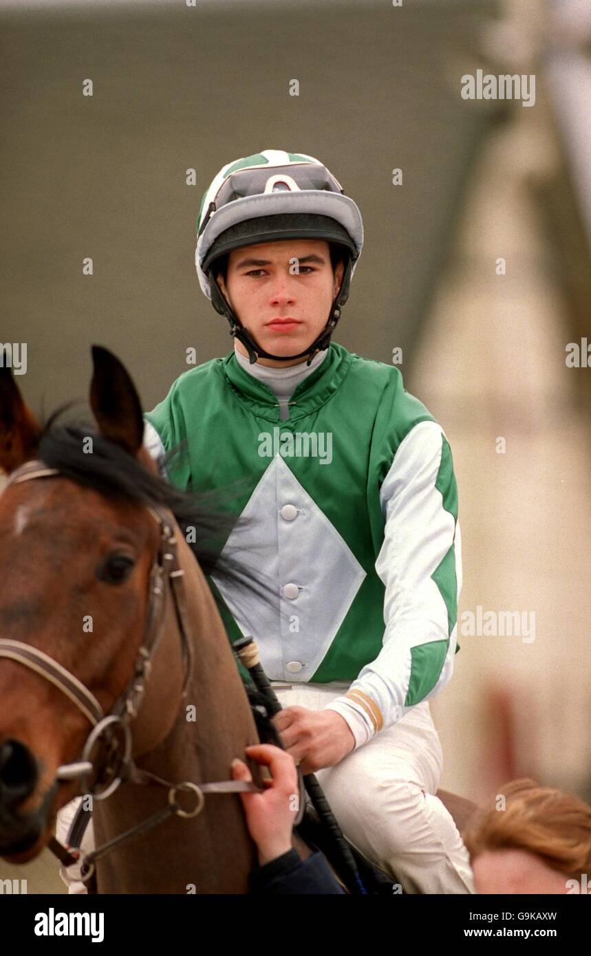 Lee newman jockey hi-res stock photography and images - Alamy