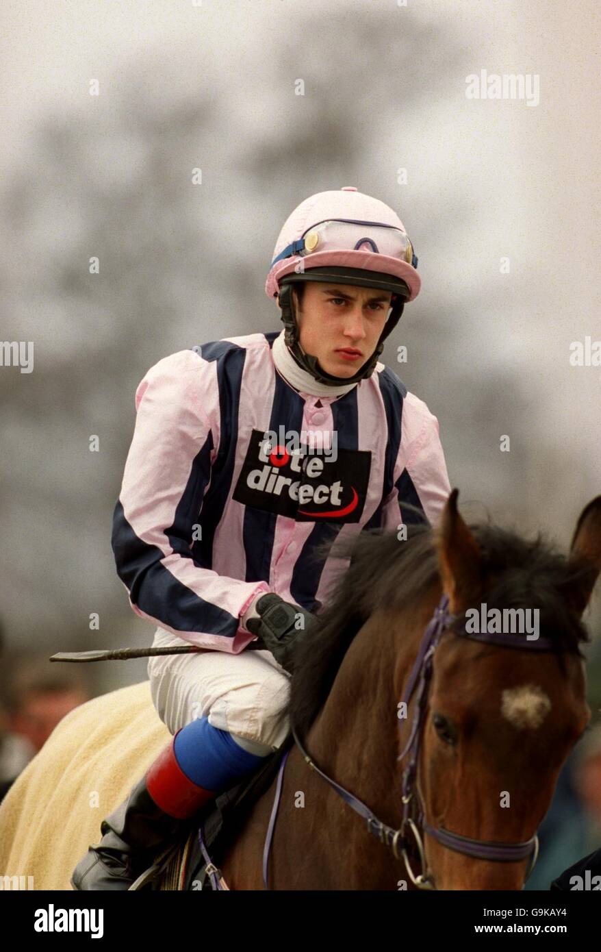 Chris catlin on sharvie hi-res stock photography and images - Alamy