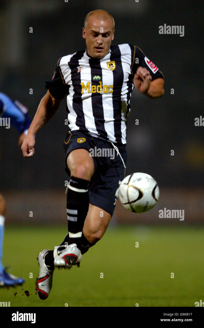 Soccer - Carling Cup - Fourth Round - Notts County v Wycombe Wanderers ...