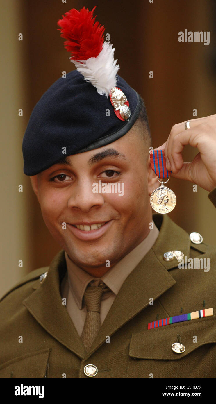 Fusilier Daniel Smith, after collecting his George Medal from Queen ...
