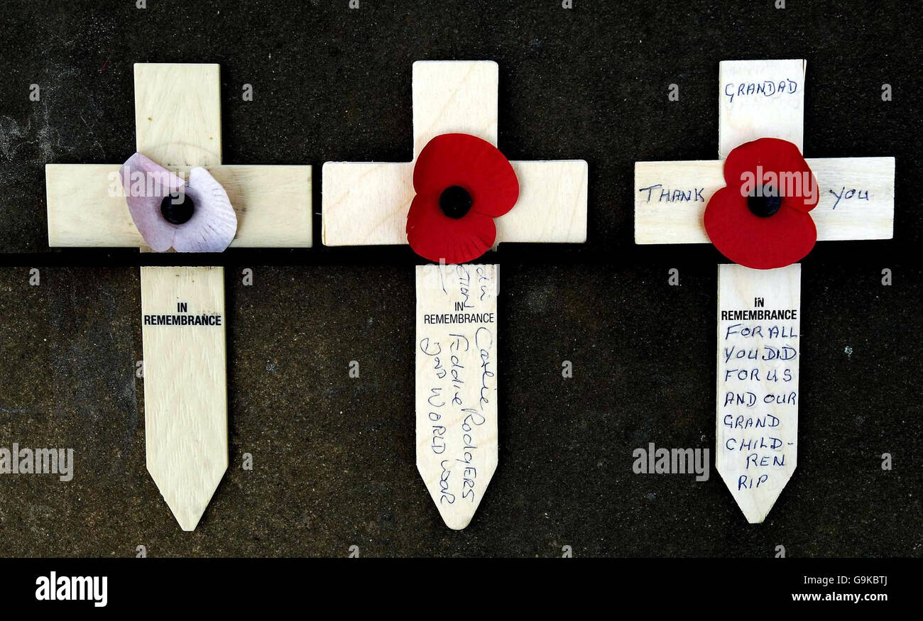 Remembrance crosses in sheffield city centre hi-res stock photography ...