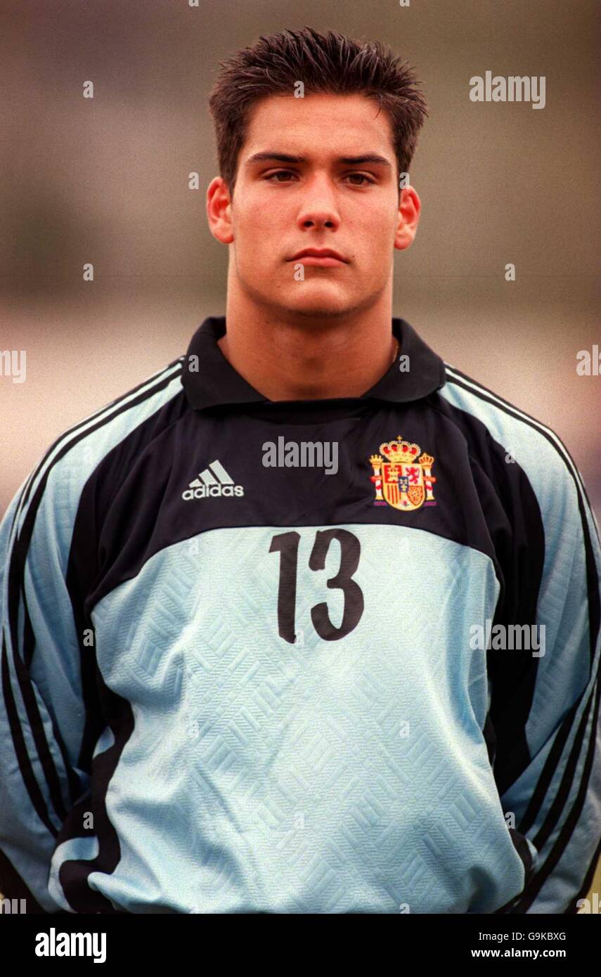 Soccer - European Under16 Championship - Group A - Romania v Spain ...