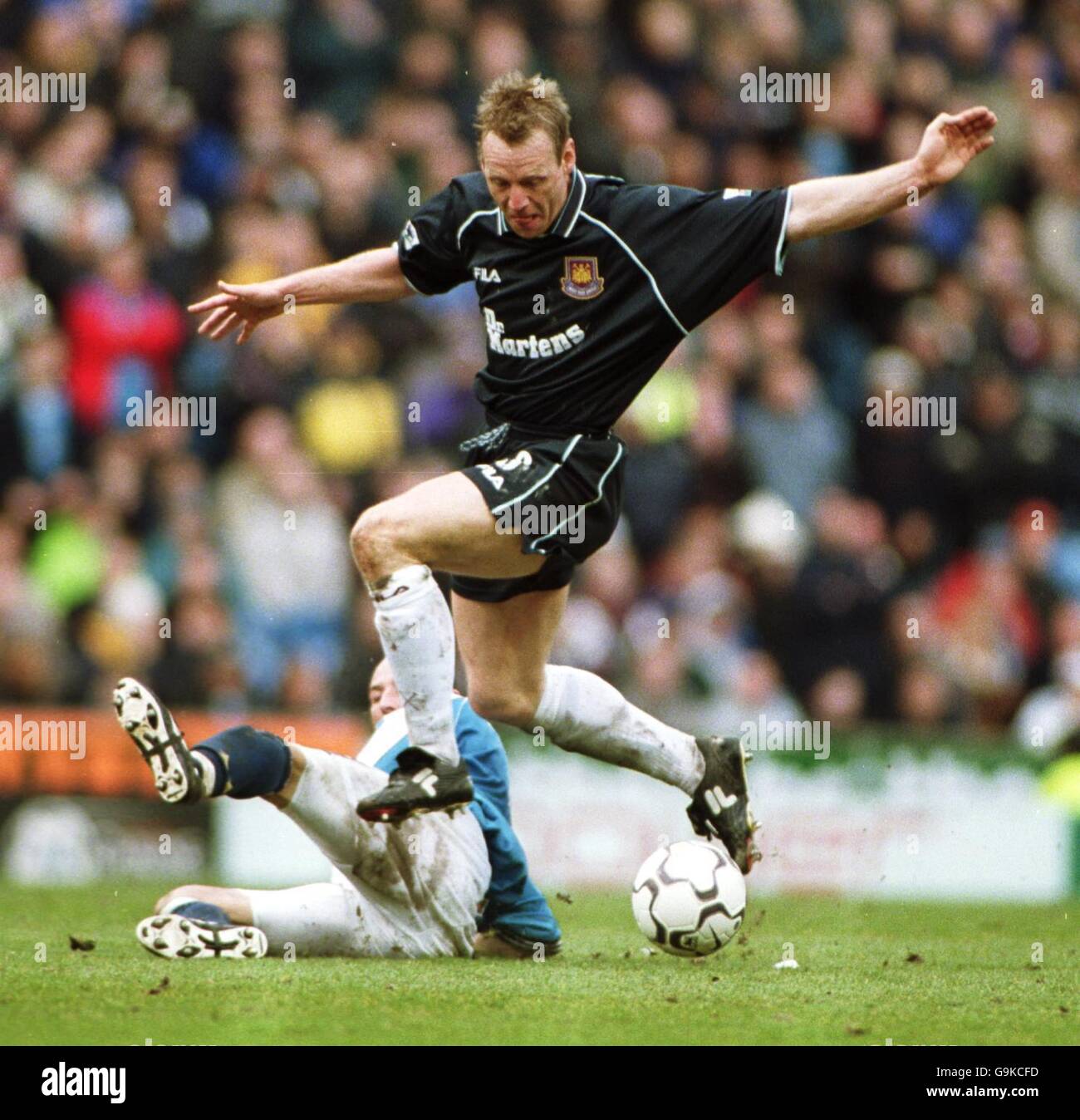 Manchester citys danny tiatto hi-res stock photography and images - Alamy