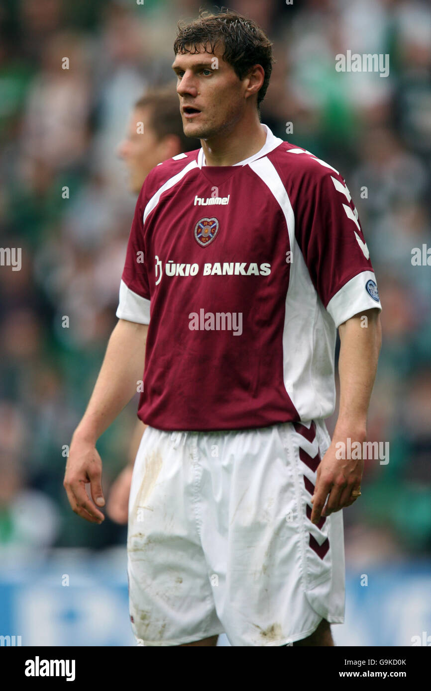 Andrius velicka heart of midlothian hi-res stock photography and images ...