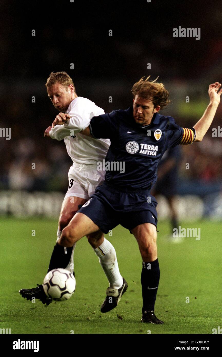 Leeds United's David Batty and Valencia's Gaizka Mendieta battle for ...