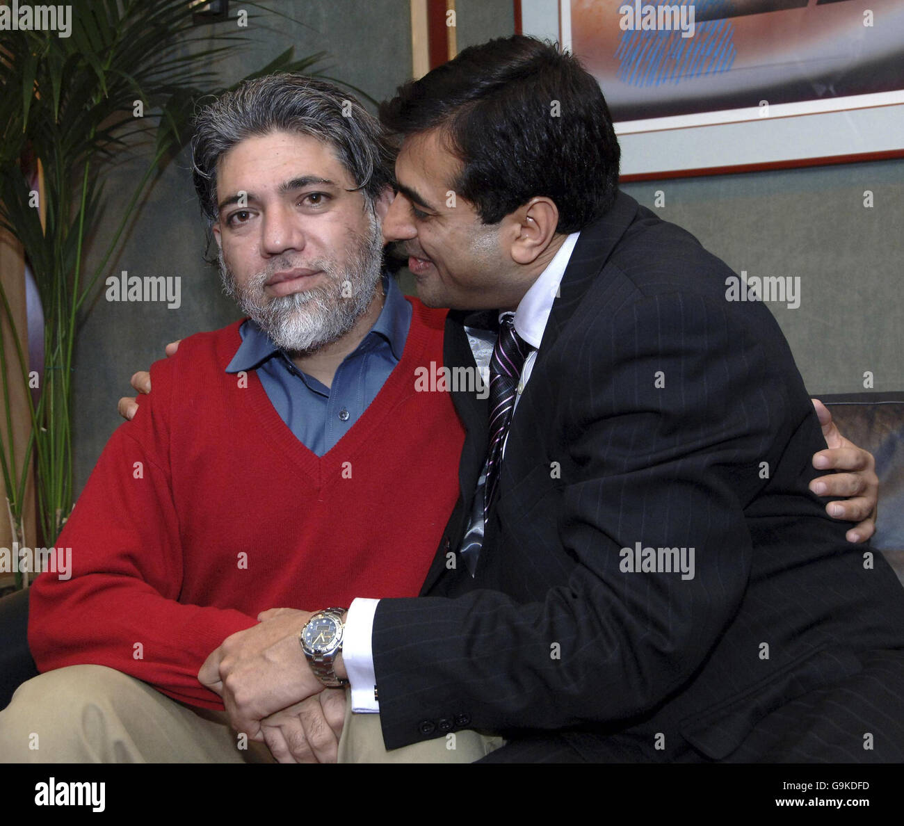 Death row Briton Mirza Tahir Hussain (left) and his brother Amjad ...