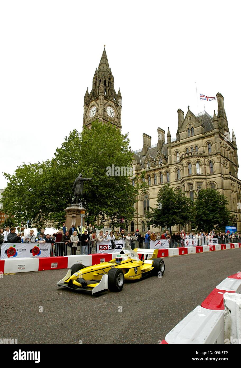 Motor Sport - A1 Grand Prix - Street Demonstration - Manchester. The A1 ...