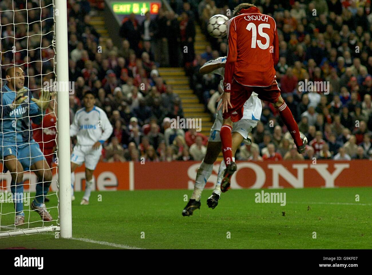 Liverpools peter crouch scores hi-res stock photography and images - Alamy