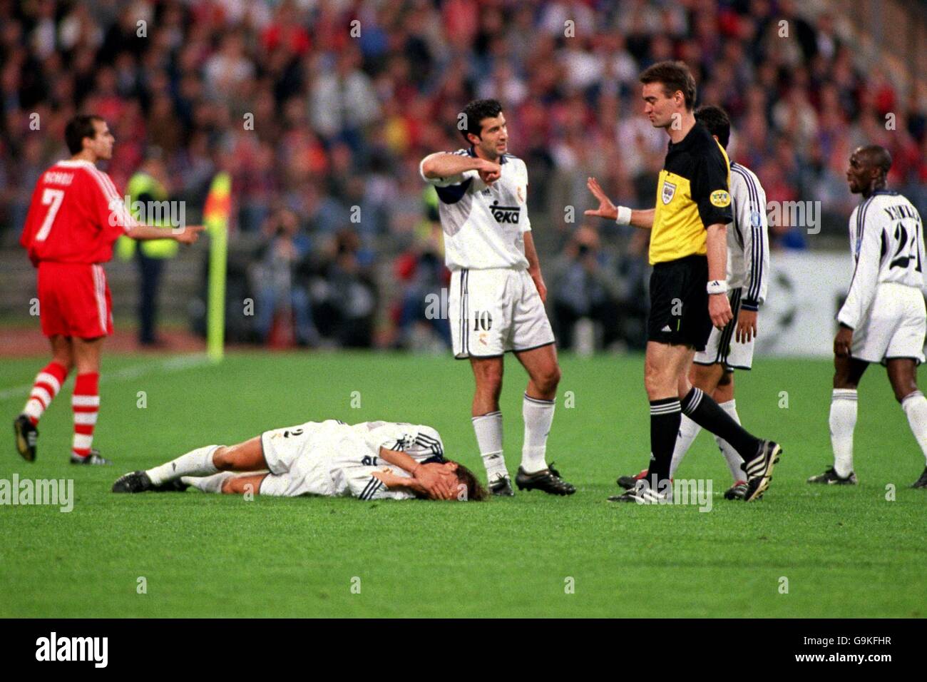 Soccer - UEFA Champions League - Semi Final - Second Leg - Bayern ...