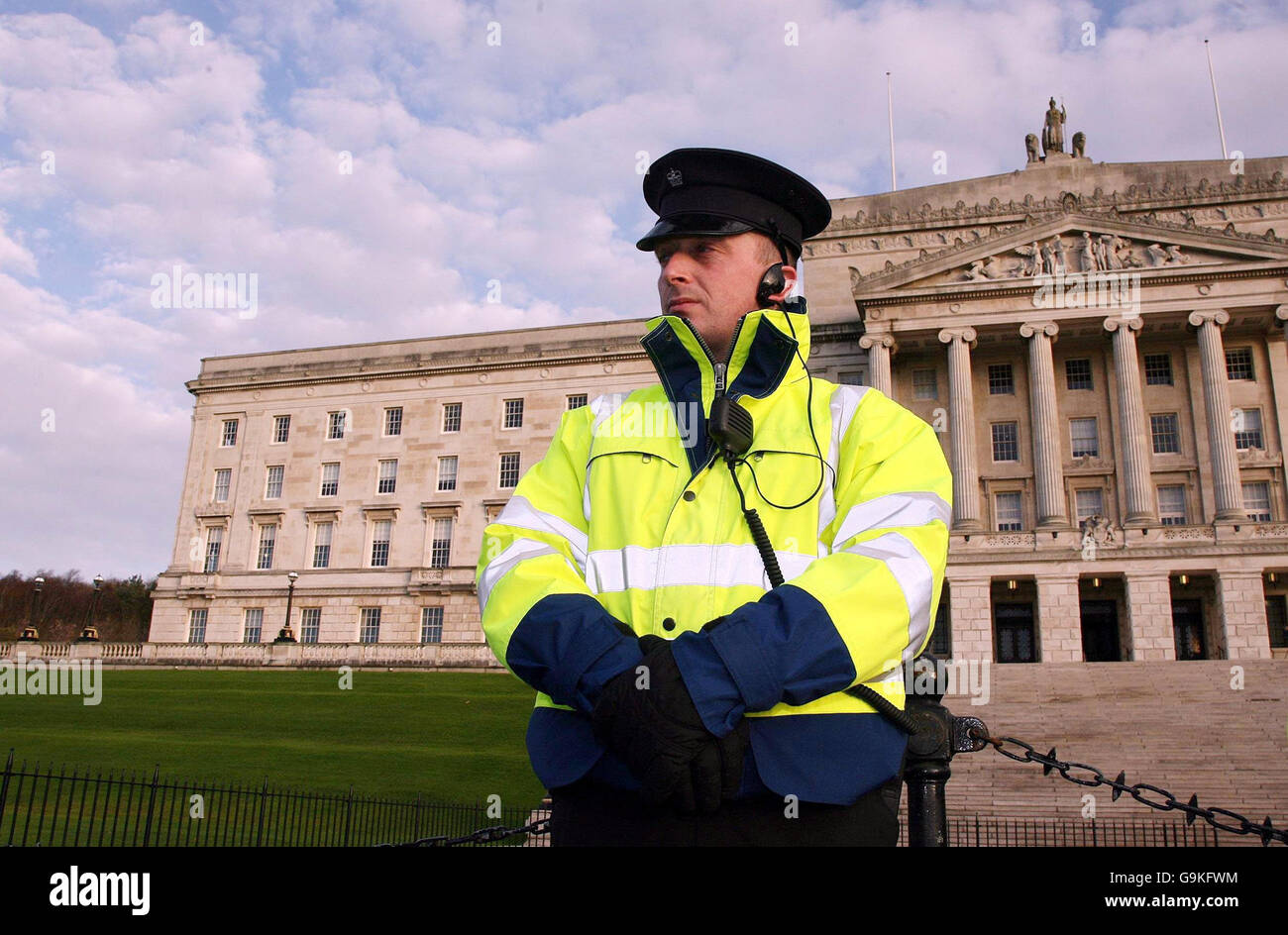 Assembly members outside stormont hi-res stock photography and images ...