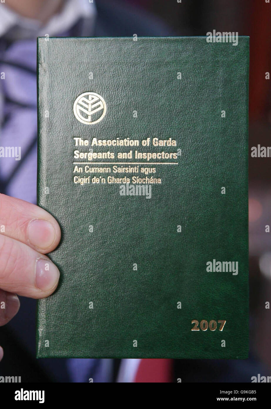 The 2007 Association of Garda Sergeants and Inspectors Diary which ...