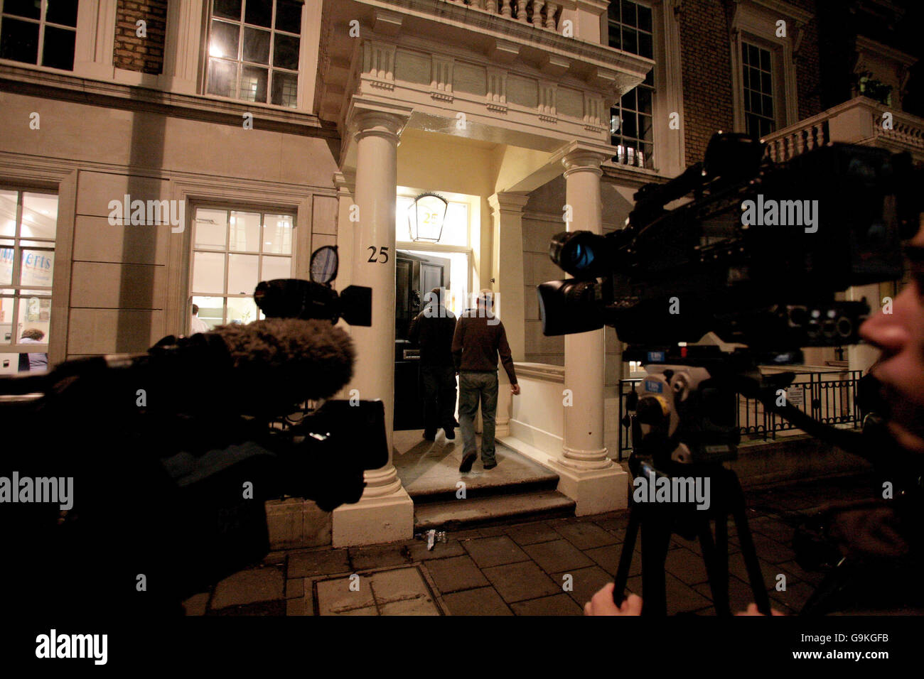 Polonium poisoning hi-res stock photography and images - Alamy