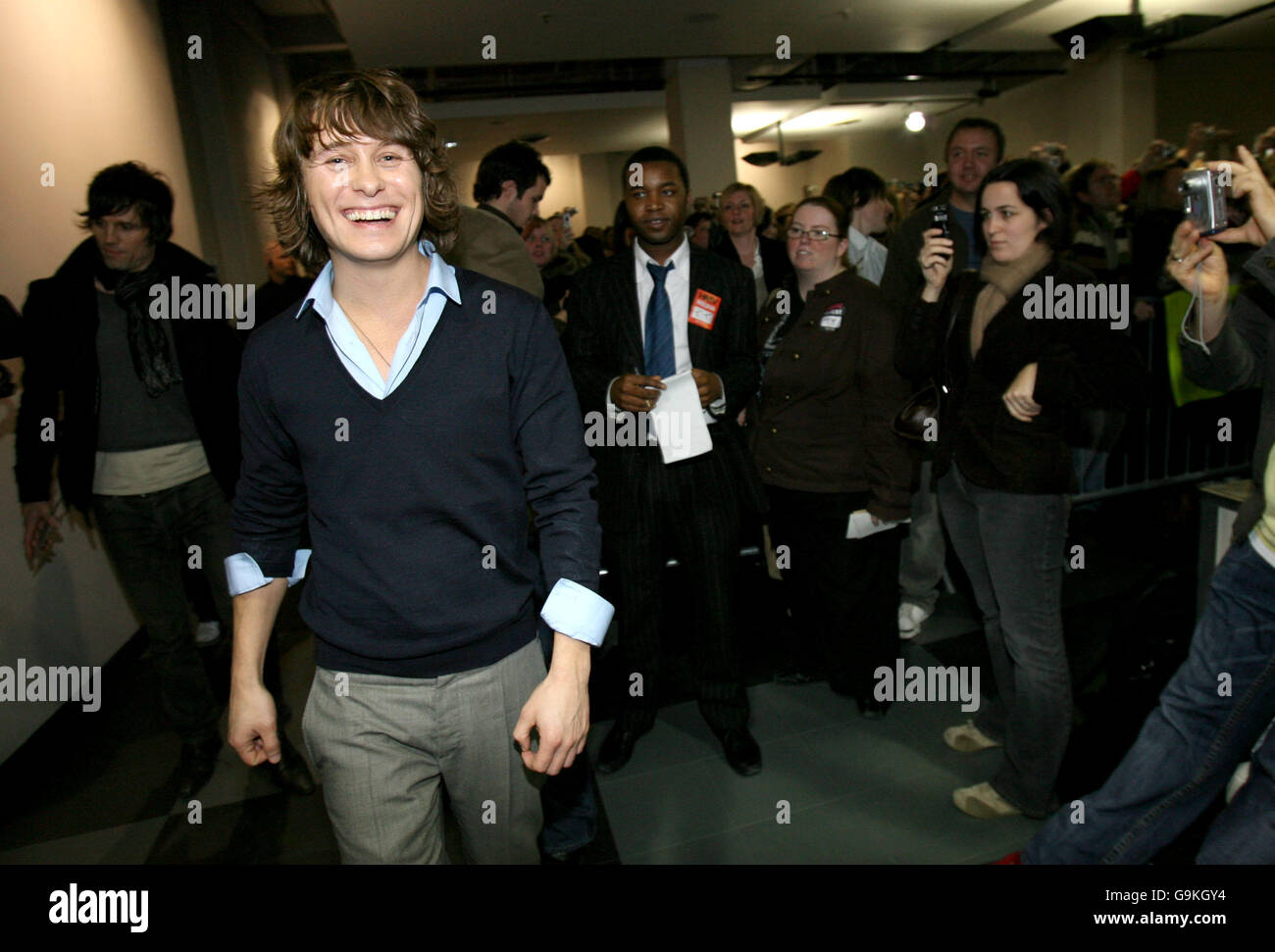 Mark owen and eye hi-res stock photography and images - Alamy