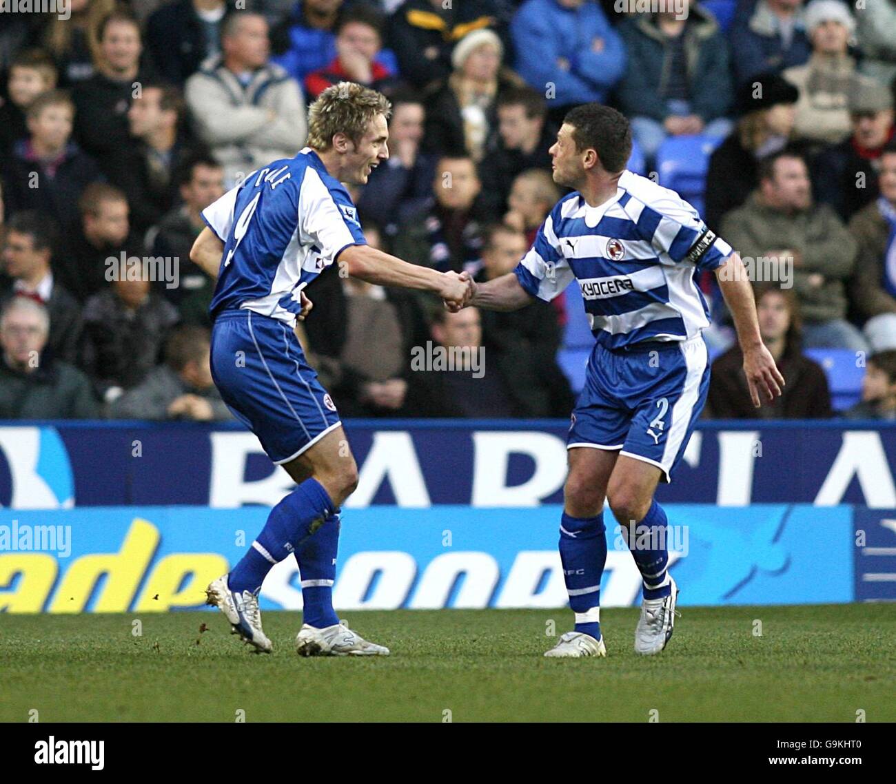 Readings kevin doyle celebrates goal hi-res stock photography and ...