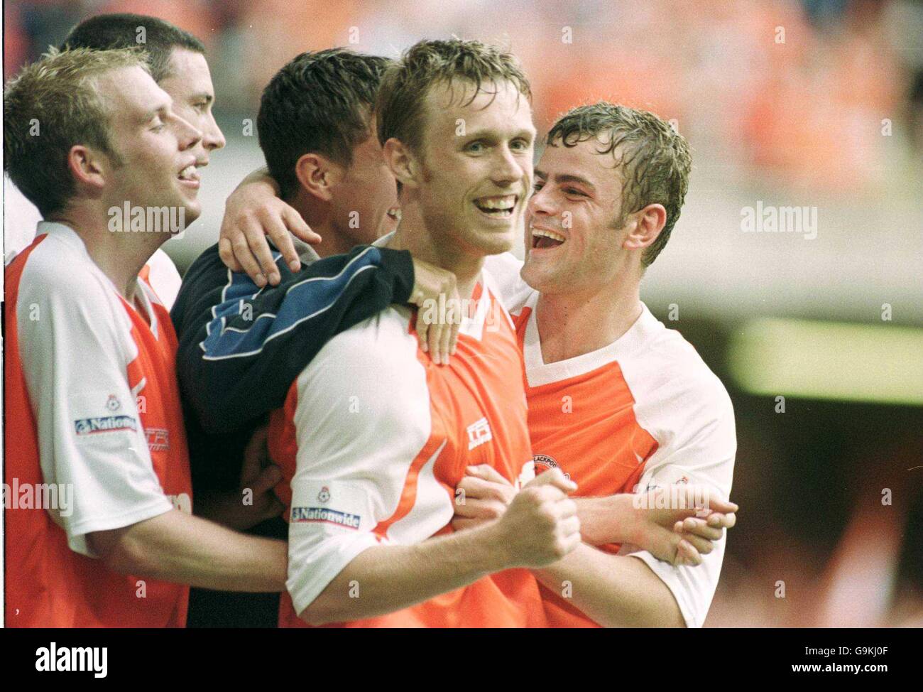 Brett ormerod celebrates his goal hi-res stock photography and images ...