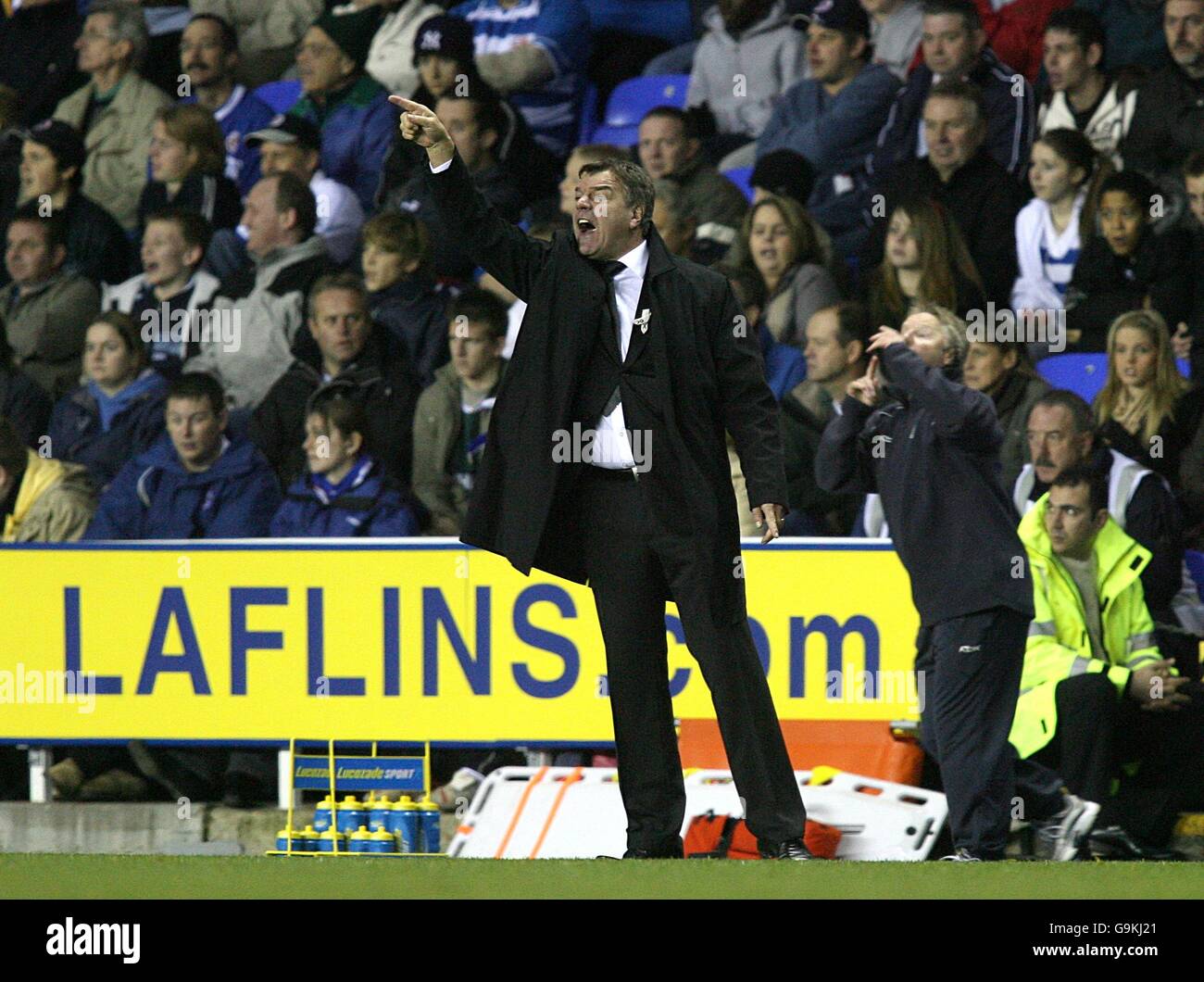 Bolton wanderers manager sammy lee hi-res stock photography and images ...