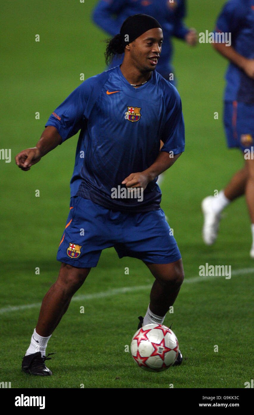 Soccer - Barcelona training session - Barcelona. Barcelona's Ronaldinho ...