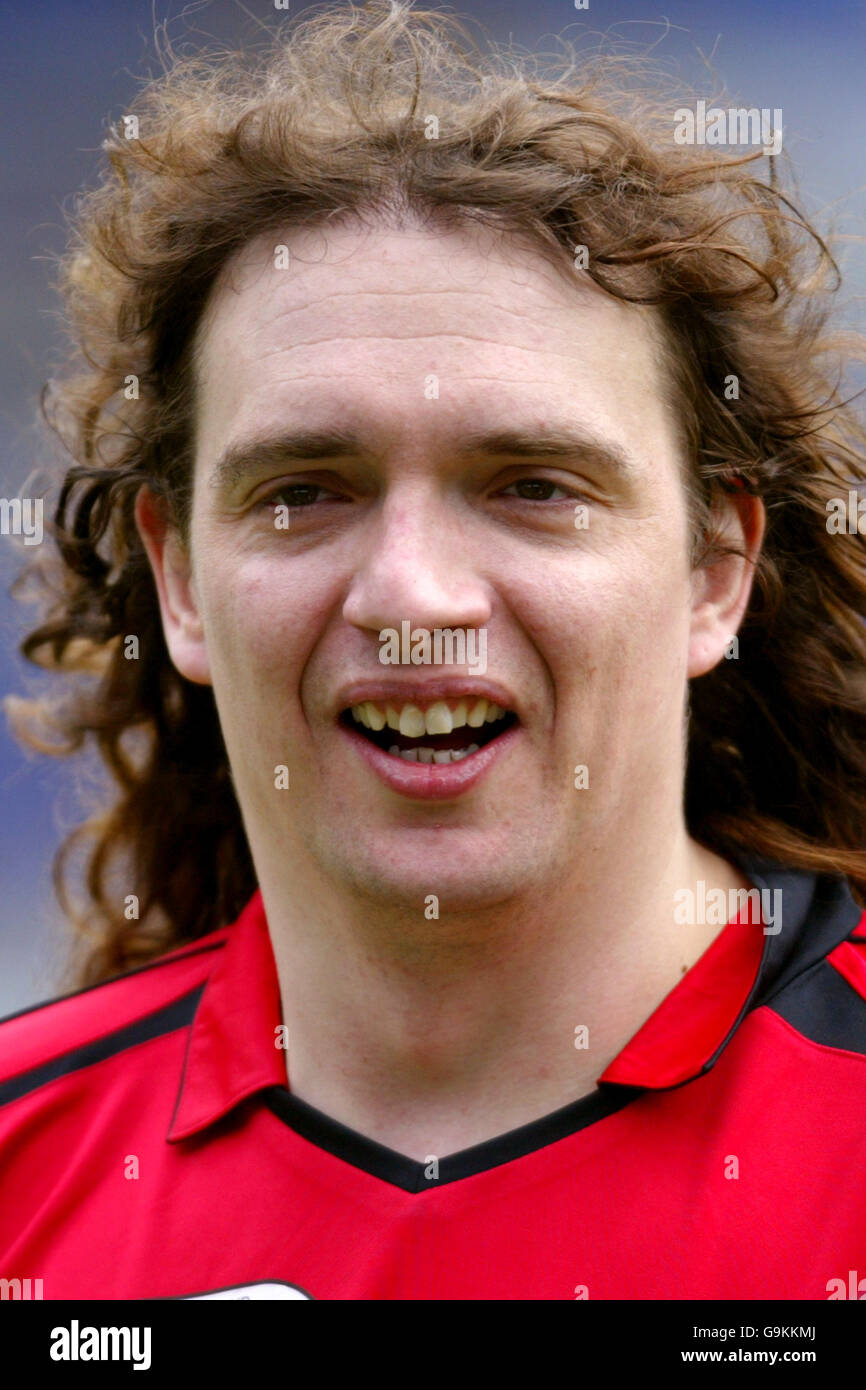 Justin hawkins during the game hi-res stock photography and images - Alamy