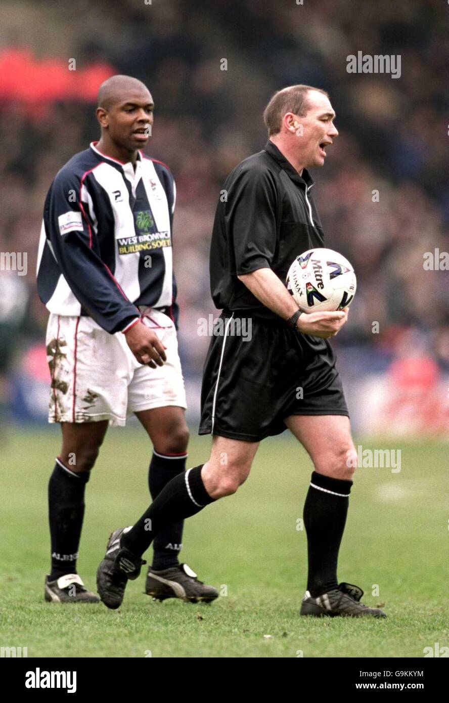 Des lyttle west bromwich albion hi-res stock photography and images - Alamy