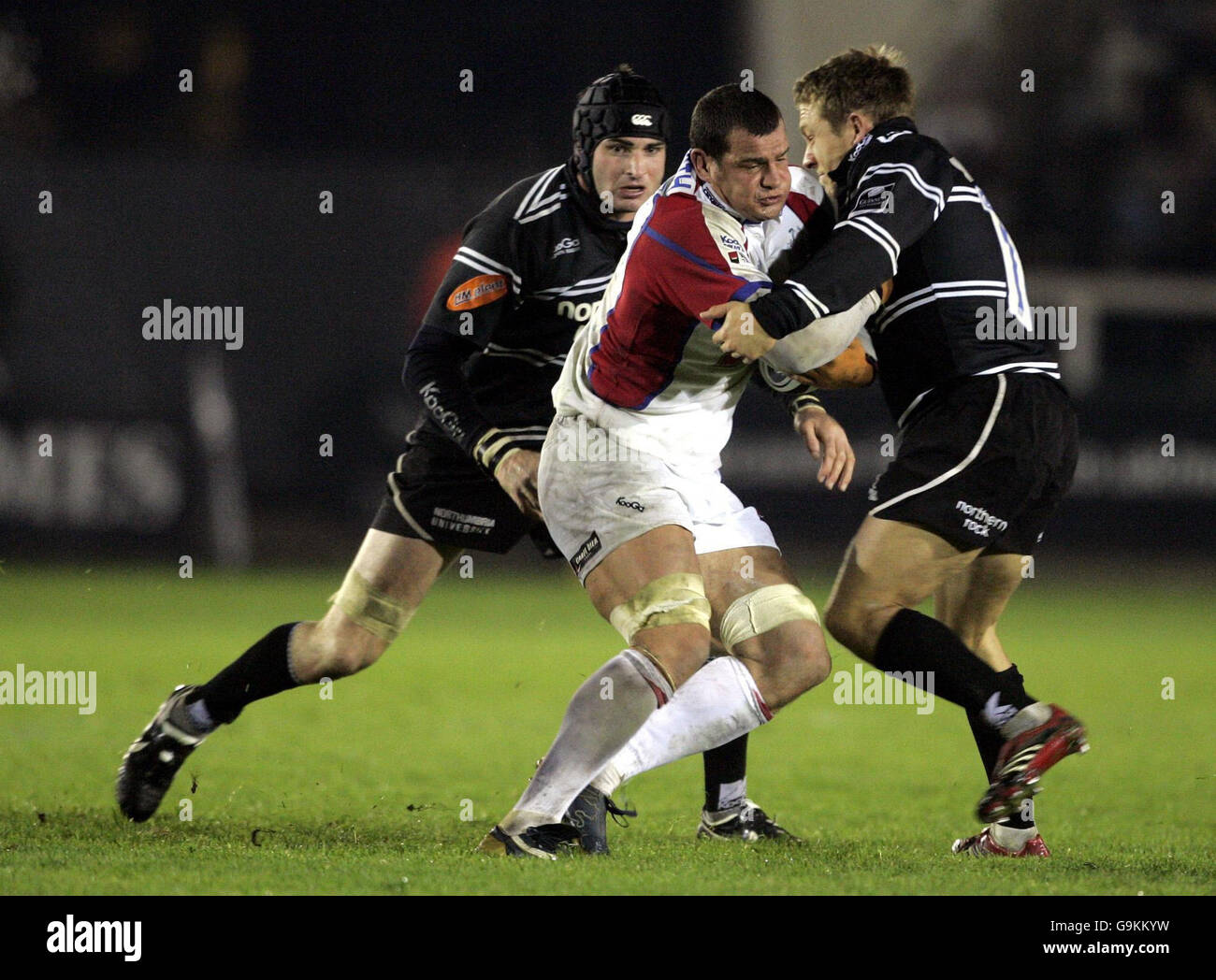 Newcastle falcons jonny wilkinson hi-res stock photography and images ...