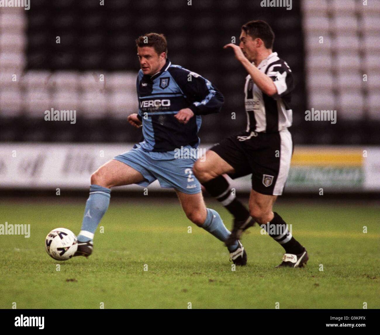 Wycombe wanderers mark stallard hi-res stock photography and images - Alamy