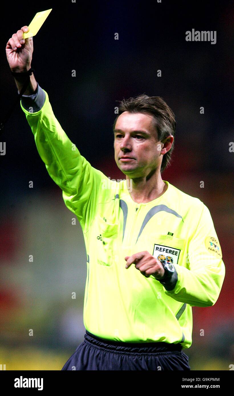 Soccer - Uefa Cup - Group D - Lens v Osasuna - Felix-Bollaert Stock ...