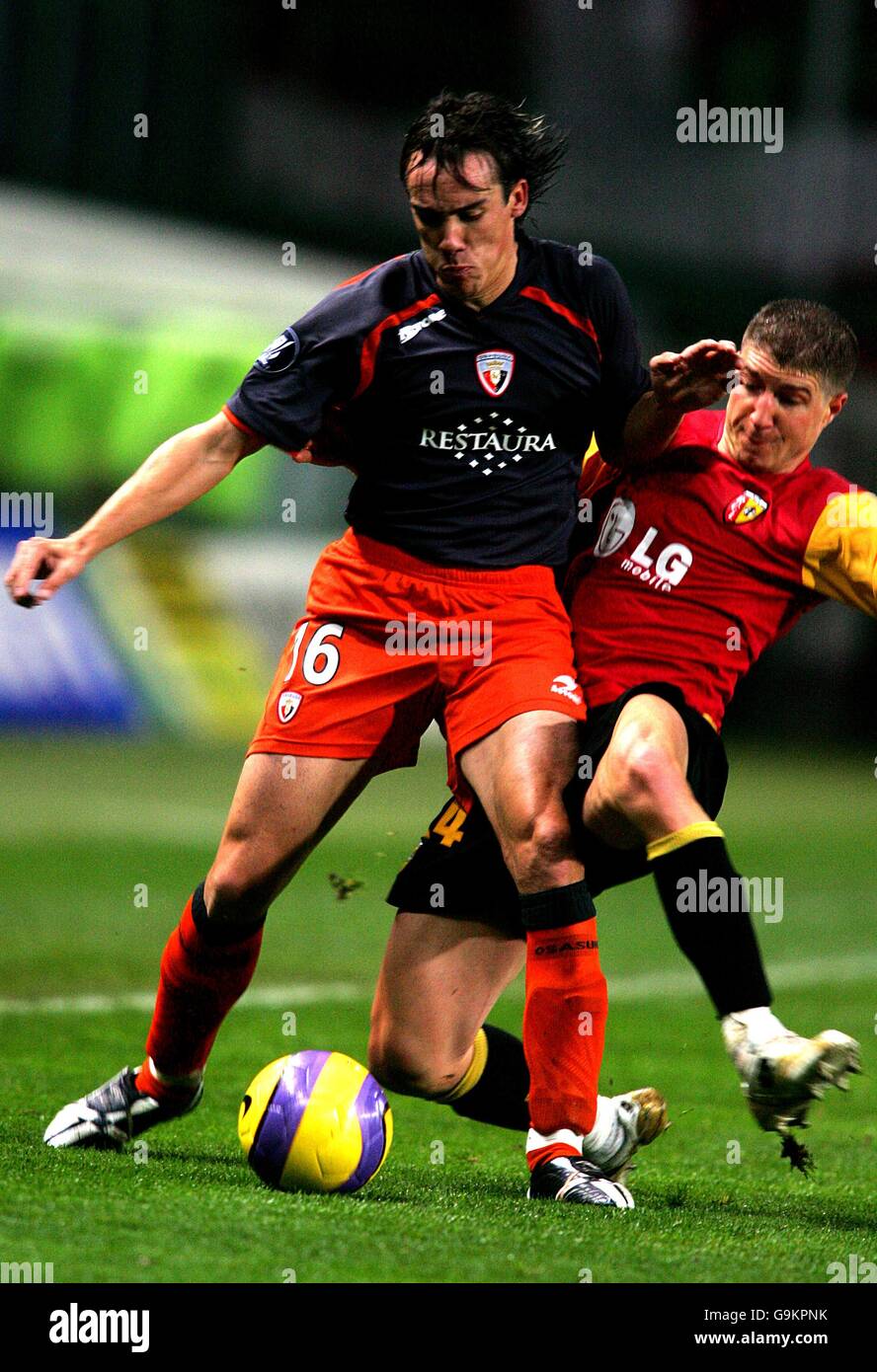 Soccer - Uefa Cup - Group D - Lens v Osasuna - Felix-Bollaert Stock ...