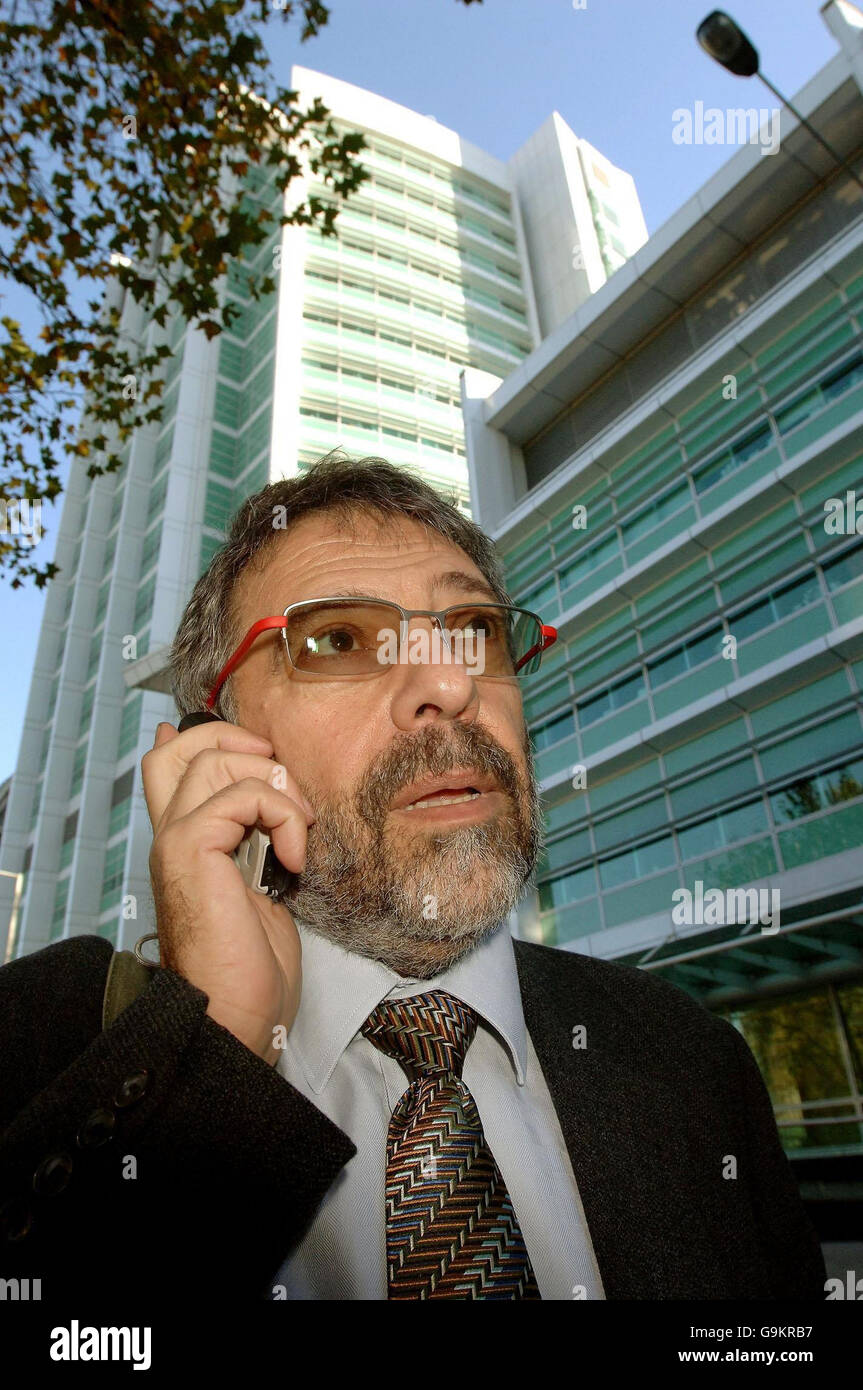 Alexander Litvinenko poisoned Stock Photo - Alamy