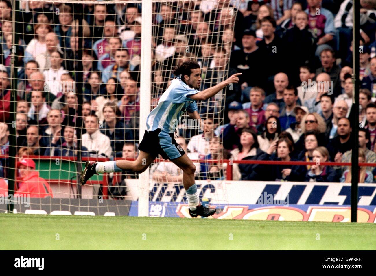 Soccer - FA Carling Premiership - Aston Villa v Coventry City. Coventry ...