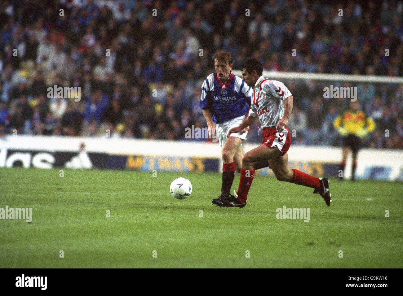 (l-r) Stuart McCall, Glasgow Rangers, and Kenny Black, Airdrieonians ...