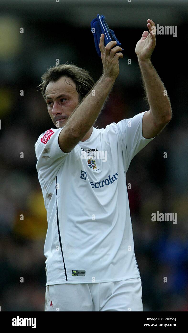 Watford v luton town hi-res stock photography and images - Alamy