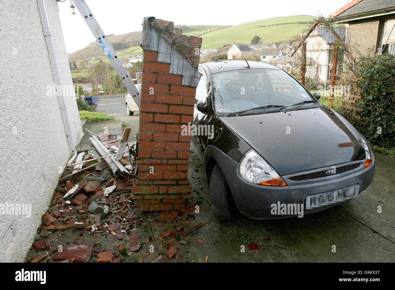 Chimney struck hi-res stock photography and images - Alamy