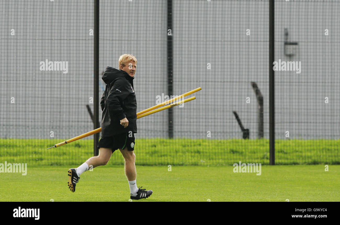 Celtic manager Gordon Strachan at training at their Barrowfield ...