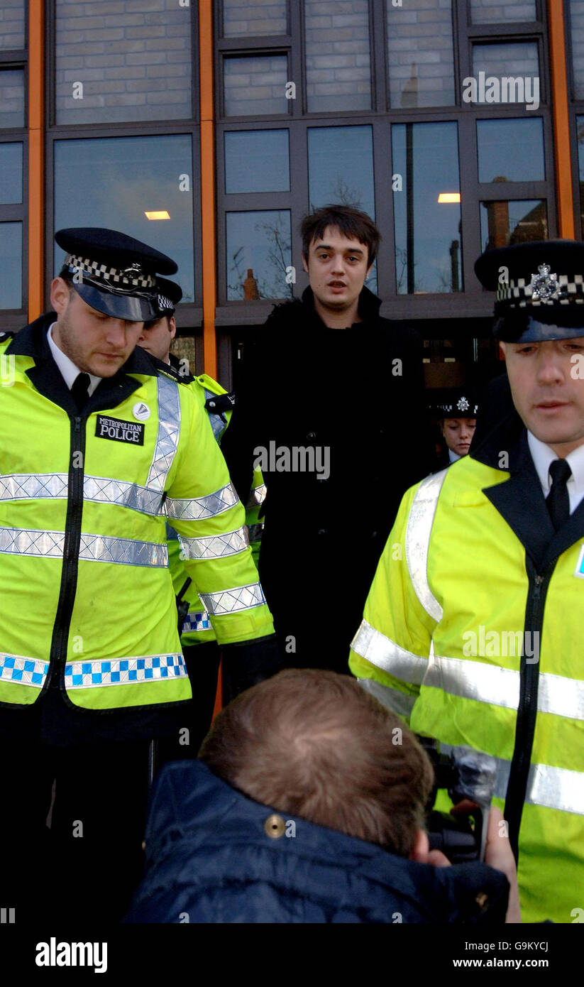 Pete Doherty sentenced on drug possession charges Stock Photo - Alamy