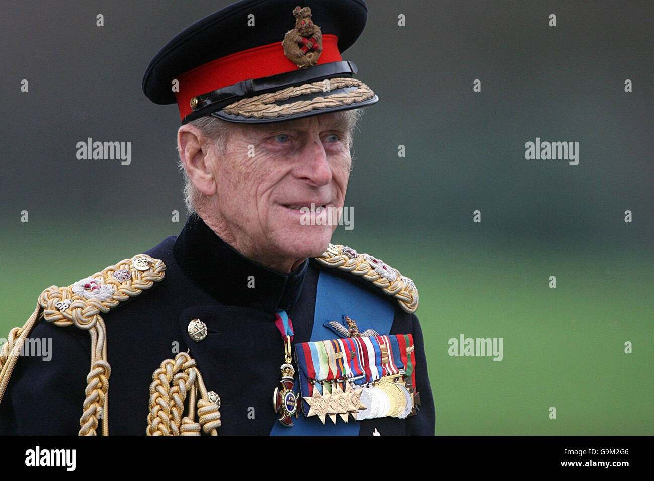 Prince philip uniform hi-res stock photography and images - Alamy