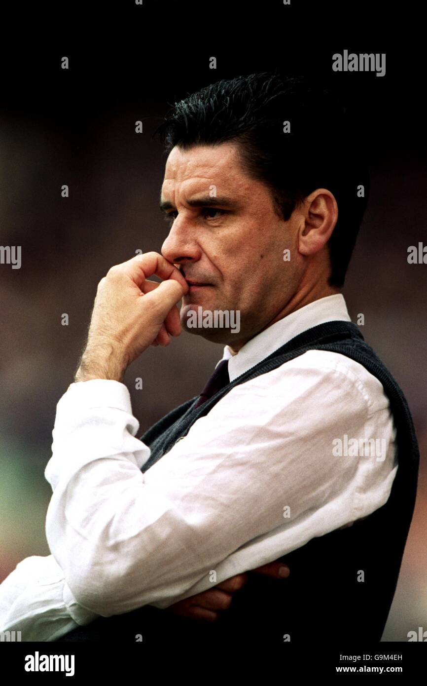 Soccer - FA Carling Premiership - Aston Villa v Coventry City. John ...